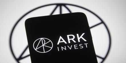 ARK인베스트, 캐나다 3iQ 솔라나 스테이킹 ETF 투자로 미국 최초 SOL 스테이킹 상품 출시