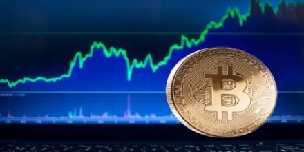 Биткоин обновил исторический максимум на фоне ослабления торговых рисков между США и Китаем