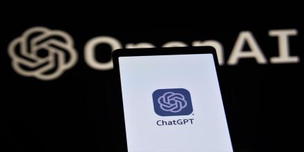 OpenAI afirma ingresos por USD $10 mil millones cuando ChatGPT sufre interrupción global