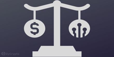 Peter Schiff Claims He “Gets Bitcoin” But Not Dollar-Pegged Stablecoins, Plans To Launch Gold-Backed Alternative