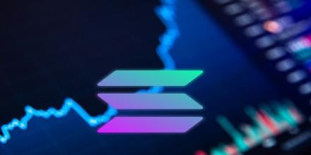 SOL’s pattern suggests the coin could drop to $120