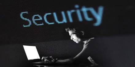 Hacken-Token stürzt um 99% nach Hack durch geleakten privaten Schlüssel – $250.000 erbeutet