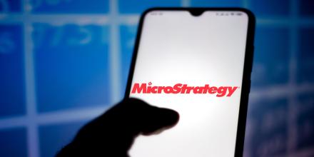 MicroStrategy 800 Milyon Dolarlık Bitcoin’i 3 Yeni Cüzdana Taşıyor!