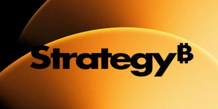 Strategy pausa compras de Bitcoin en medio de ganancia trimestral de USD $14 mil millones