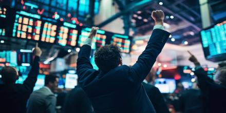 Neuer Rekord: US-Ethereum-ETFs kaufen ETH im Wert von 717 Millionen Dollar