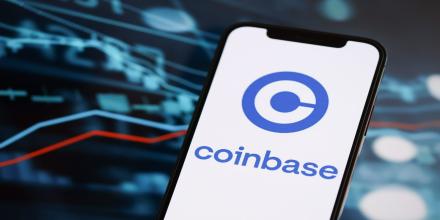 Coinbase-Aktie (COIN) bricht erstmals seit 2021 auf neue Rekordhöhe aus
