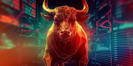 Top Crypto News Today, Bitcoin Strong, Ethereum Surge