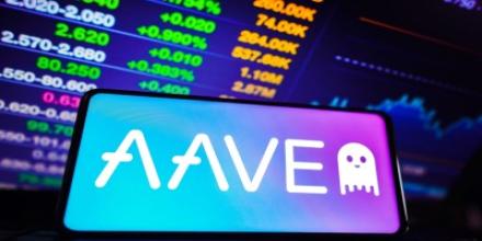 Aave стала жертвой фишинга сразу после рекорда в $60 млрд по депозитам