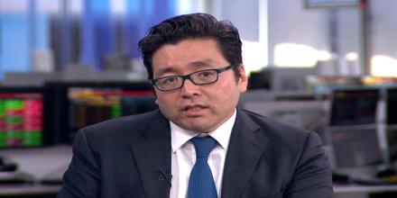 Tom Lee, kendisine gelen Ether mesajını paylaştı: “Birkaç saat içinde dip gelecek”