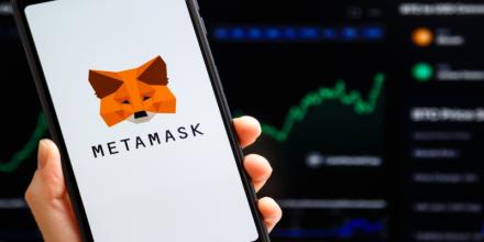 MetaMask’ten Apple ve Google hamlesi: Milyonlar kriptoya gelebilir
