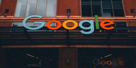 Google podría favorecer la adopción masiva con su propia blockchain, pero perjudicar la descentralización