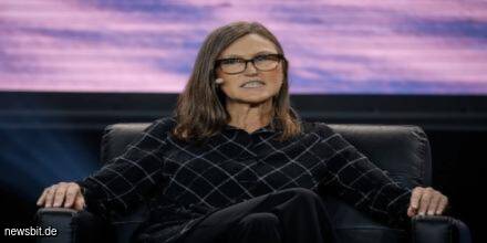 Cathie Wood: „Hyperliquid erinnert mich an die Anfangszeit von Solana“