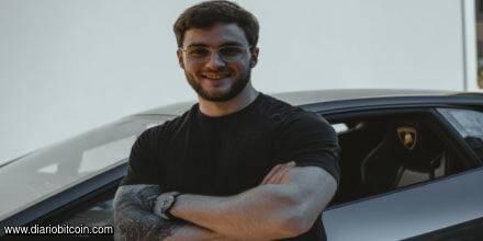 Konstantin Ganich, conocido como Kostya Kudo, fue hallado muerto en un Lamborghini durante la caída del mercado cripto