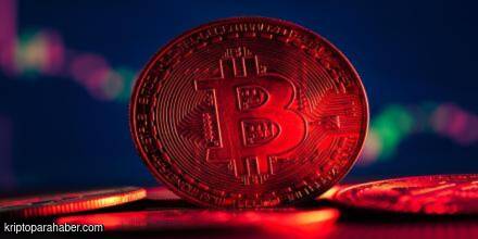 Bitcoin fiyatı bugün (17 Ekim) neden düşüyor? Madenciler satışa hazırlanırken BTC 105 bin doları kaybeder mi?