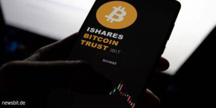 Bitcoin-Großanleger setzen massenhaft auf BlackRocks Bitcoin-ETF – befeuert durch neue Aufsichtsregeln