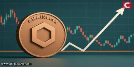 Chainlink at Critical Demand Zone, Expert Sees LINK Price Rally to $100 Post This Breakout