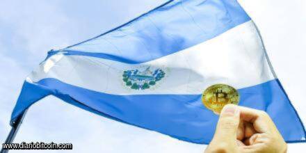 El Salvador hace su mayor compra de Bitcoin mientras precio cae de USD $90.000
