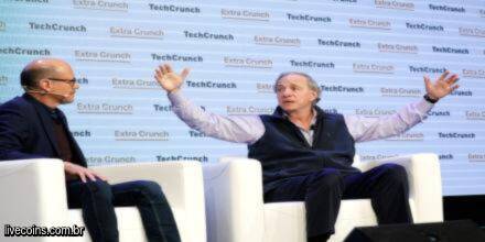 Ray Dalio diz que 1% de seu portfólio está em Bitcoin e explica por que não aumenta sua posição