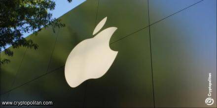 Apple cuts dozens of sales jobs in rare workforce reorganization