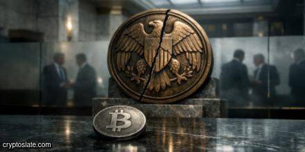 Bitcoin just broke its classic macro correlation because the market is suddenly pricing a terrifying new risk