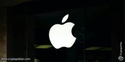 Apple slips in global rankings as AI-driven rivals gain ground