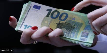 Ölkrise drückt Euro auf tiefsten Stand gegenüber Dollar seit August